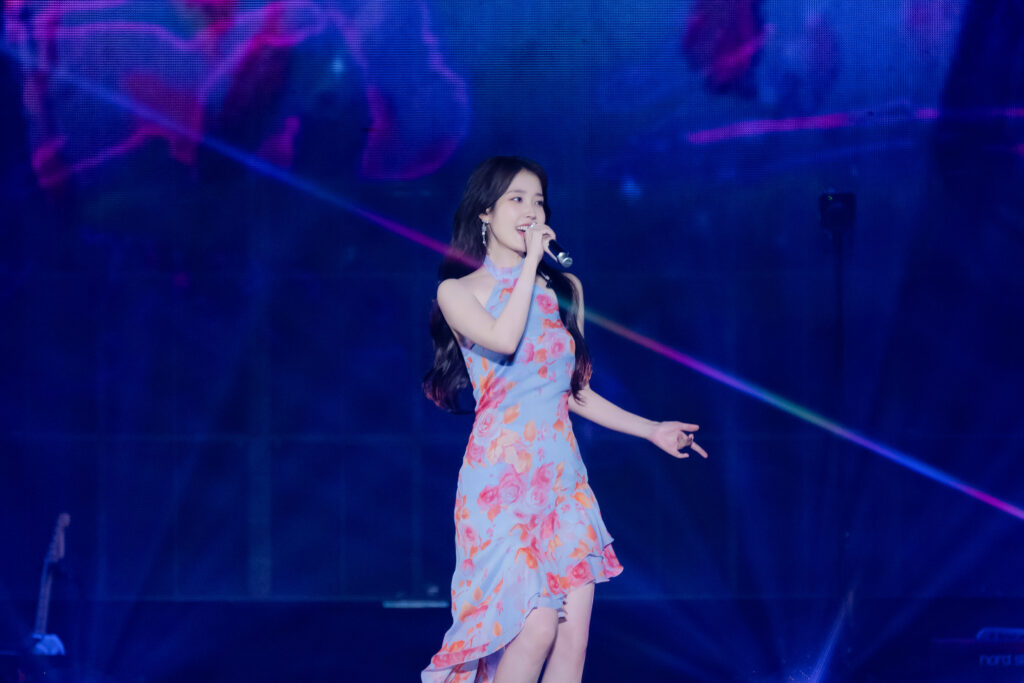 [SINGAPORE] IU Charms Fans With Terrific Symphony in Singapore - The ...