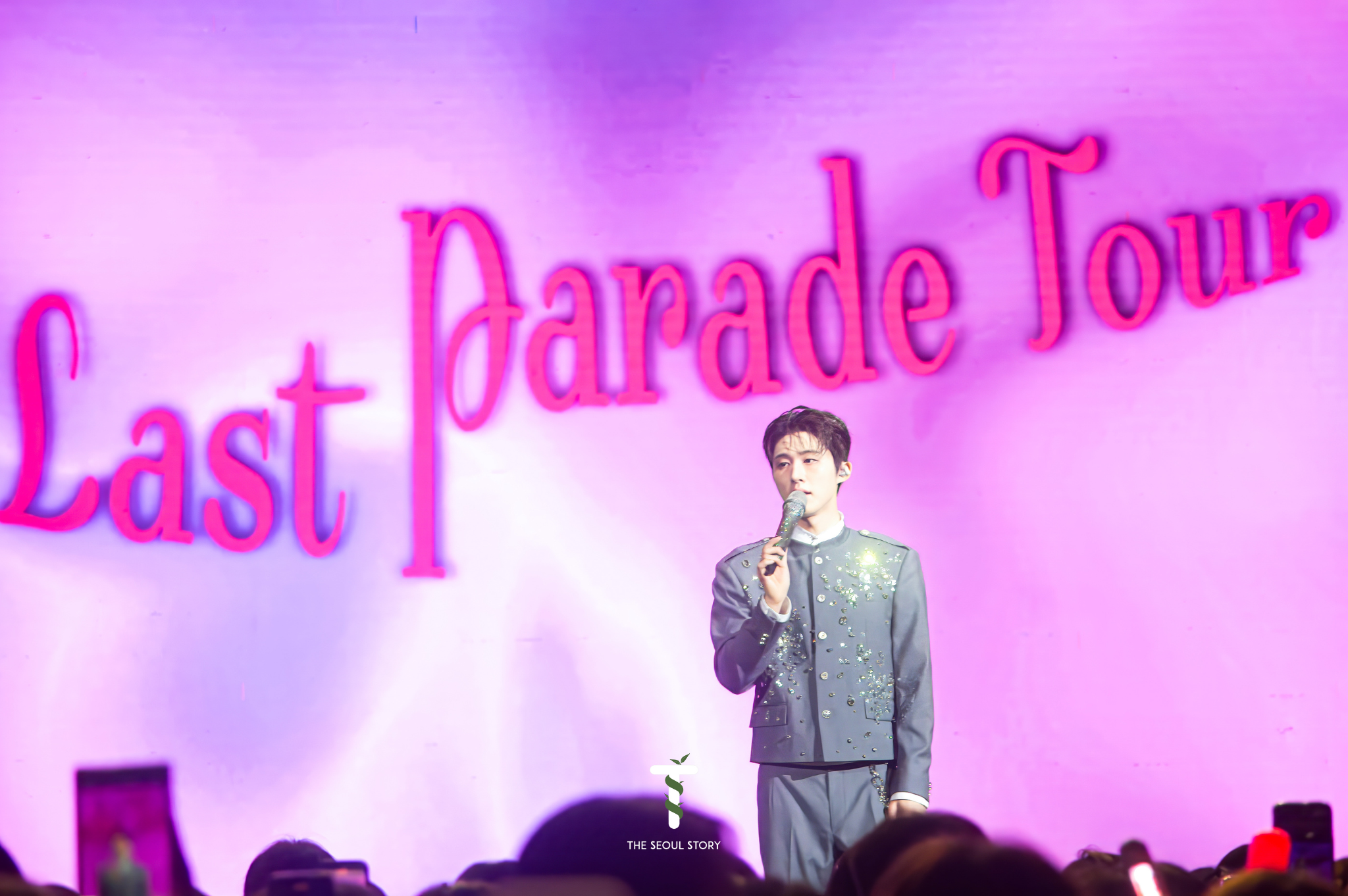 [SINGAPORE] B.I Brings Energy and Emotion at The Last Parade Tour – The ...