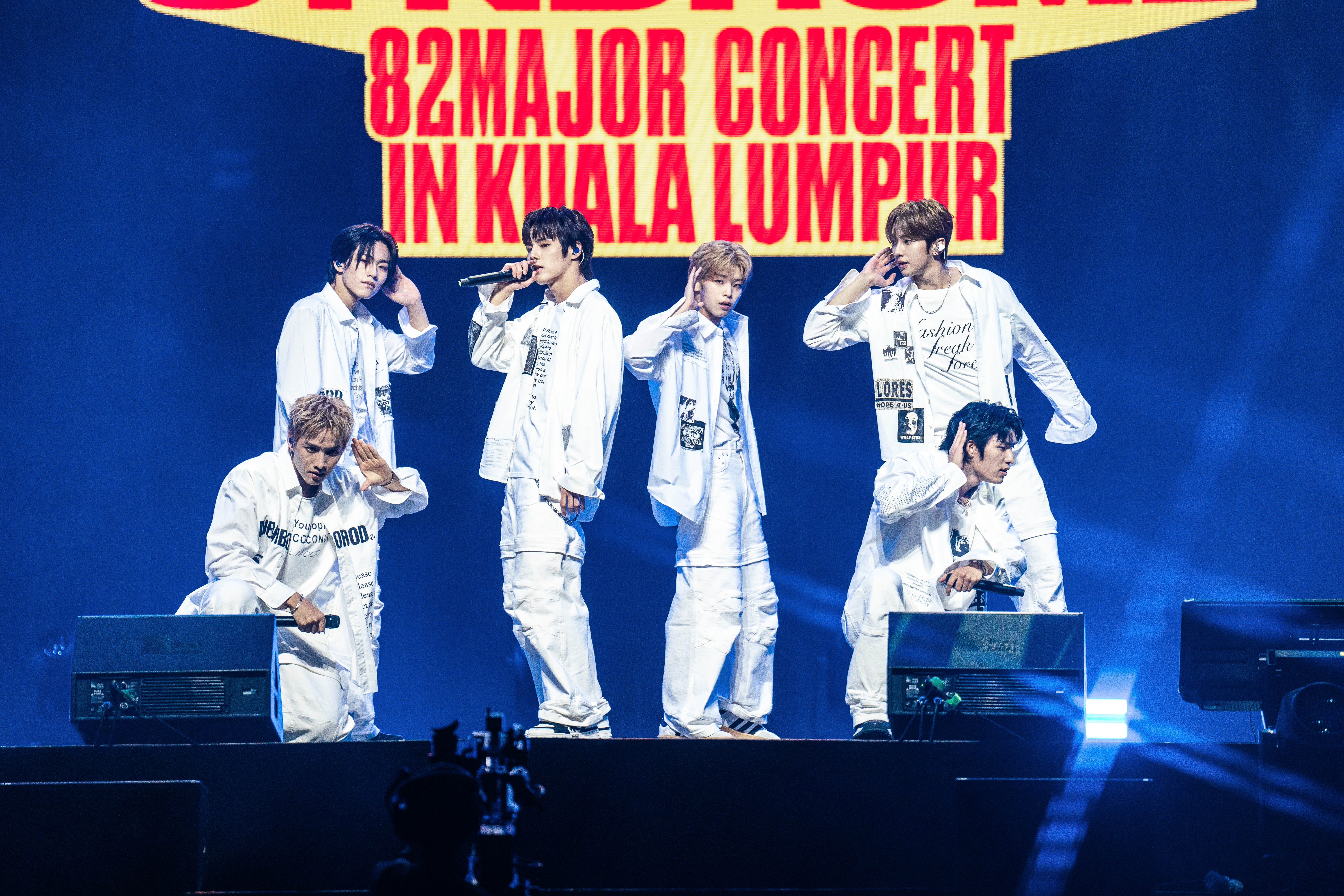 [MALAYSIA] 82MAJOR Set Kuala Lumpur Ablaze with Their Explosive Concert ...